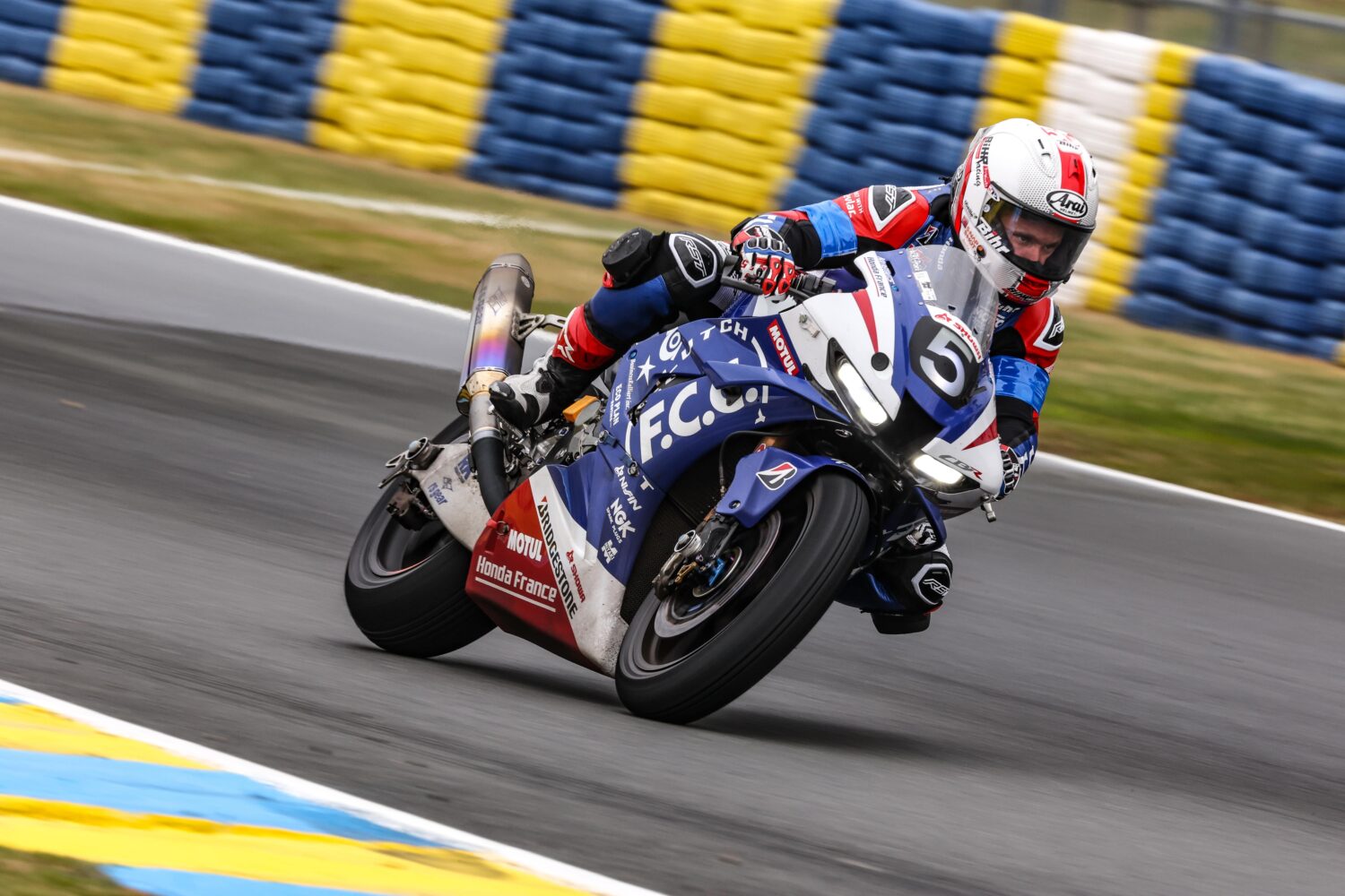 24 Heures Motos 2025 au Mans : une course intense et à rebondissement ...